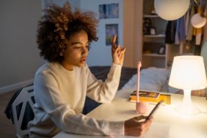 Screen Time for Teens: Get Your Teens to Unplug by Applying These 4 ...